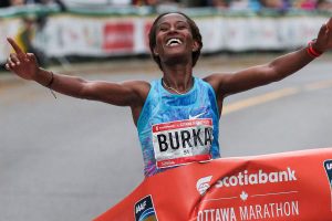 Gelete Burka sets Ottawa Marathon records | Time-to-Run Canada